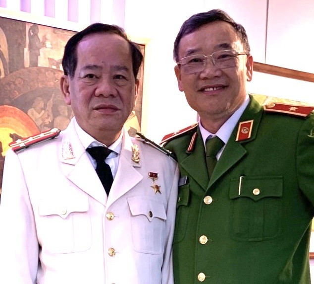 Thiếu tướng Ngô Sỹ Hiền: Vòng tròn trí tuệ, vòng tròn đam mê | Báo Giáo dục và Thời đại Online