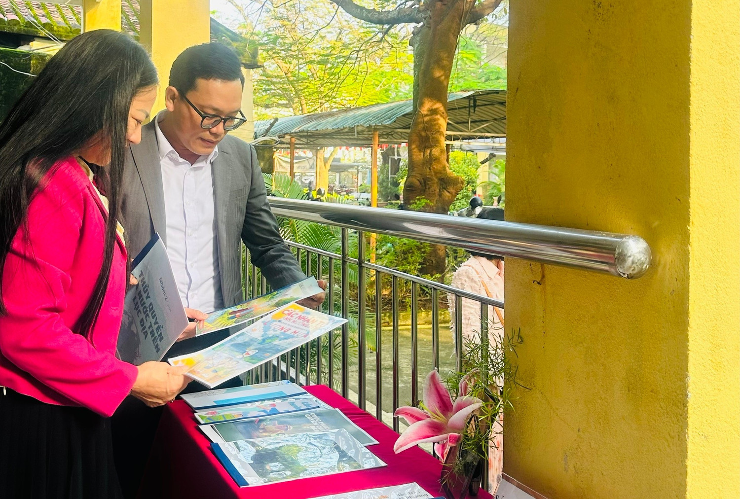 ການສະໜອງທັກສະດ້ານດິຈິຕອລໃຫ້ແກ່ຄູ: ກຸນແຈສຳຄັນຕໍ່ການຫັນປ່ຽນດ້ານດິຈິຕອລ ...