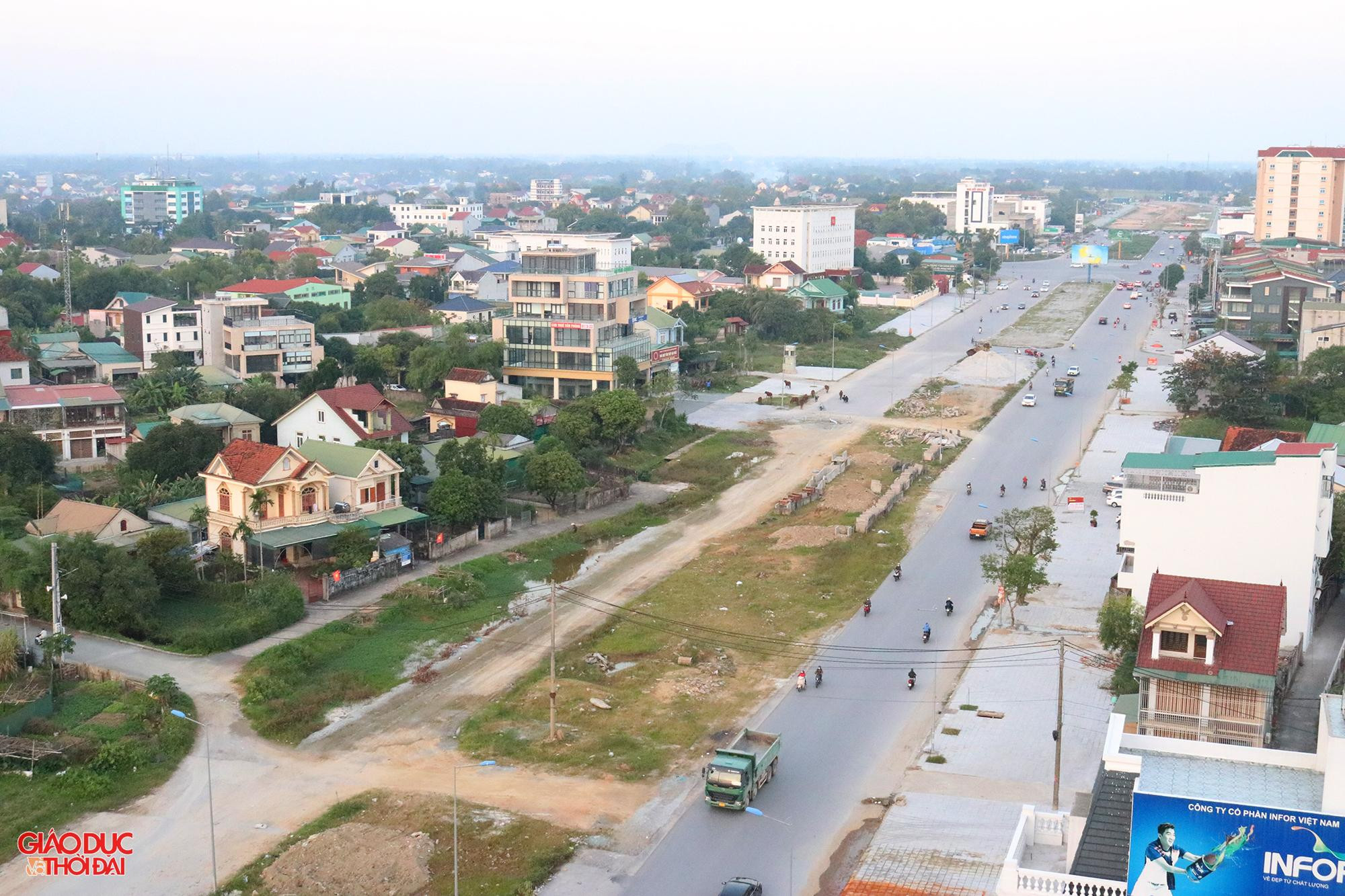 Cận cảnh tuyến đường gần 1km ngót 300 tỷ đồng ở thành phố Vinh | Báo ...