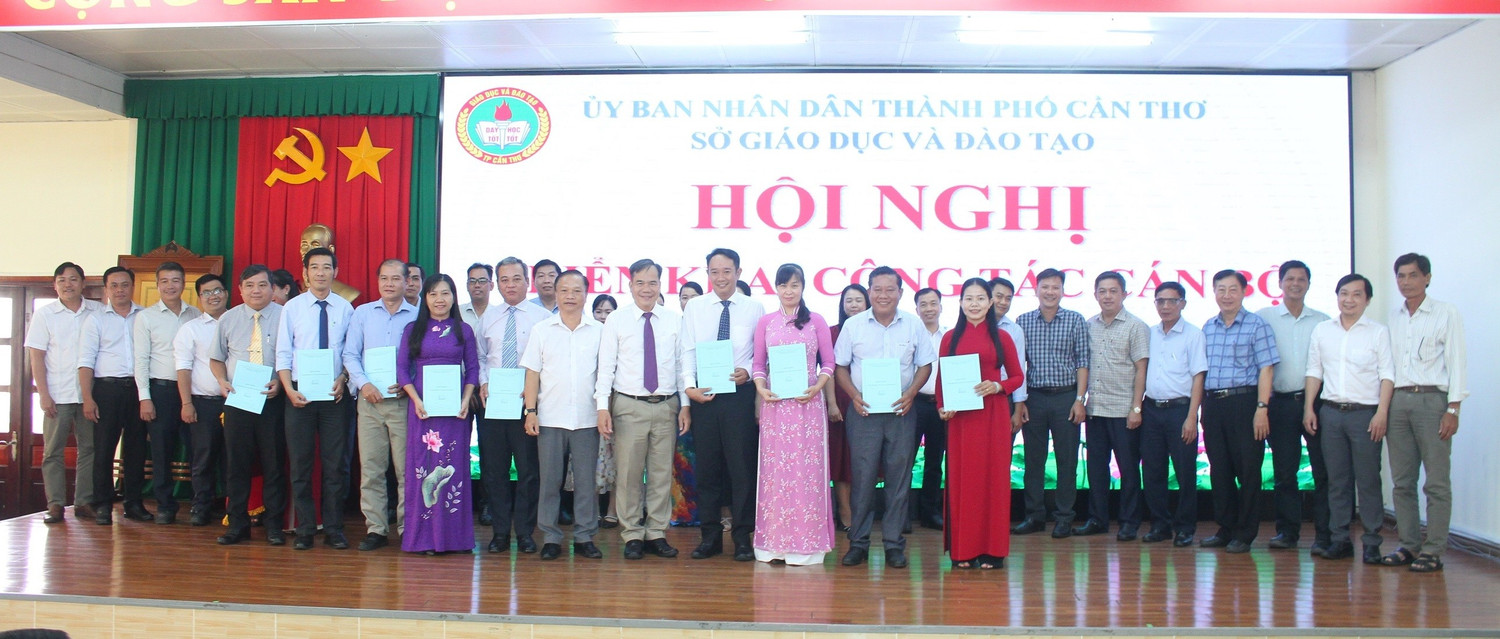 Sở GD&ĐT TP Cần Thơ kiện toàn công tác cán bộ | Báo Giáo dục và Thời ...