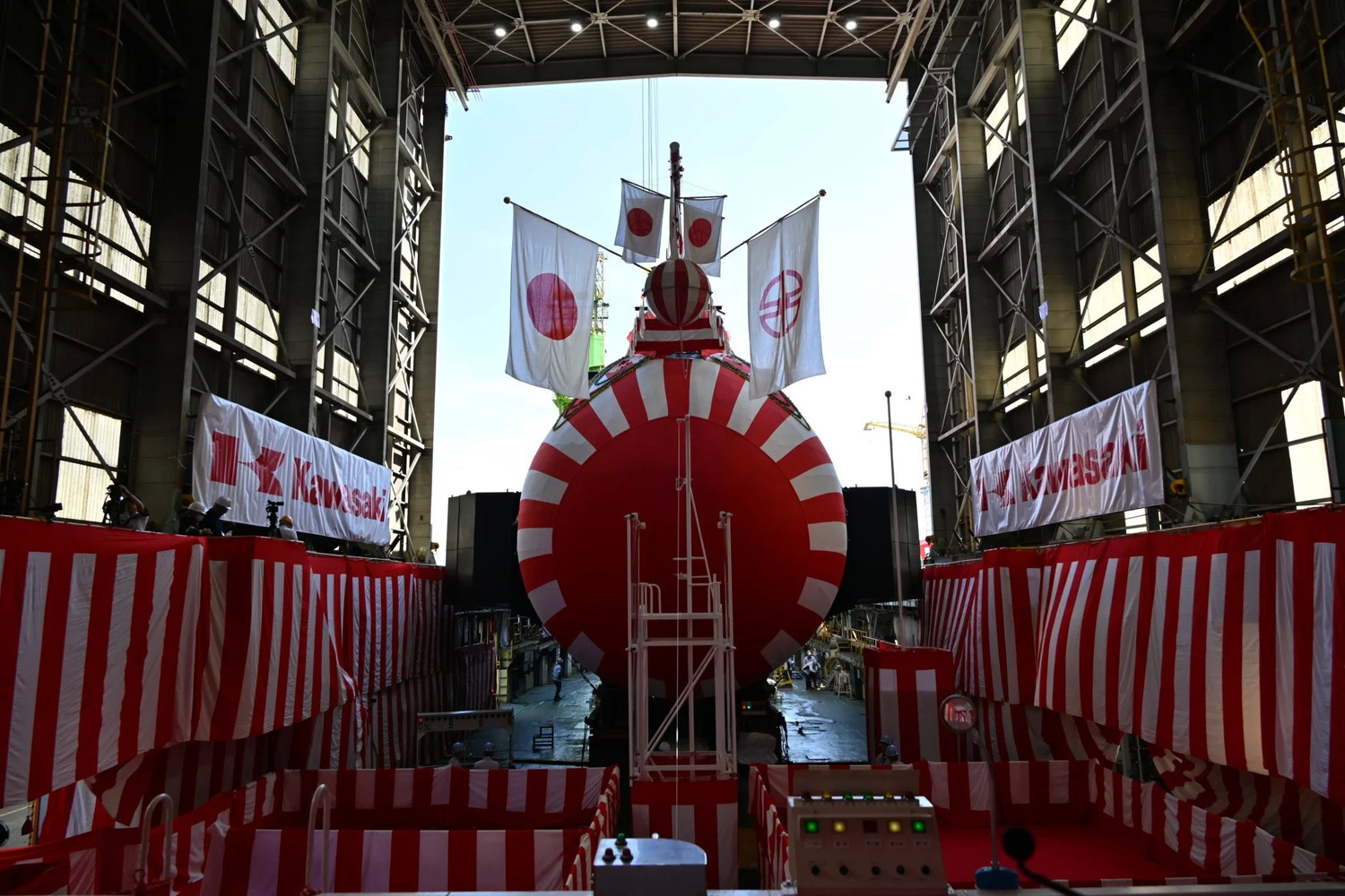 Kawasaki hạ thủy tàu ngầm Taigei thứ 6 sử dụng pin lithium-ion | Báo ...