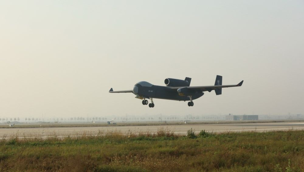 Trung Quốc thử nghiệm hệ thống máy bay không người lái Jiutian lớn nhất ...