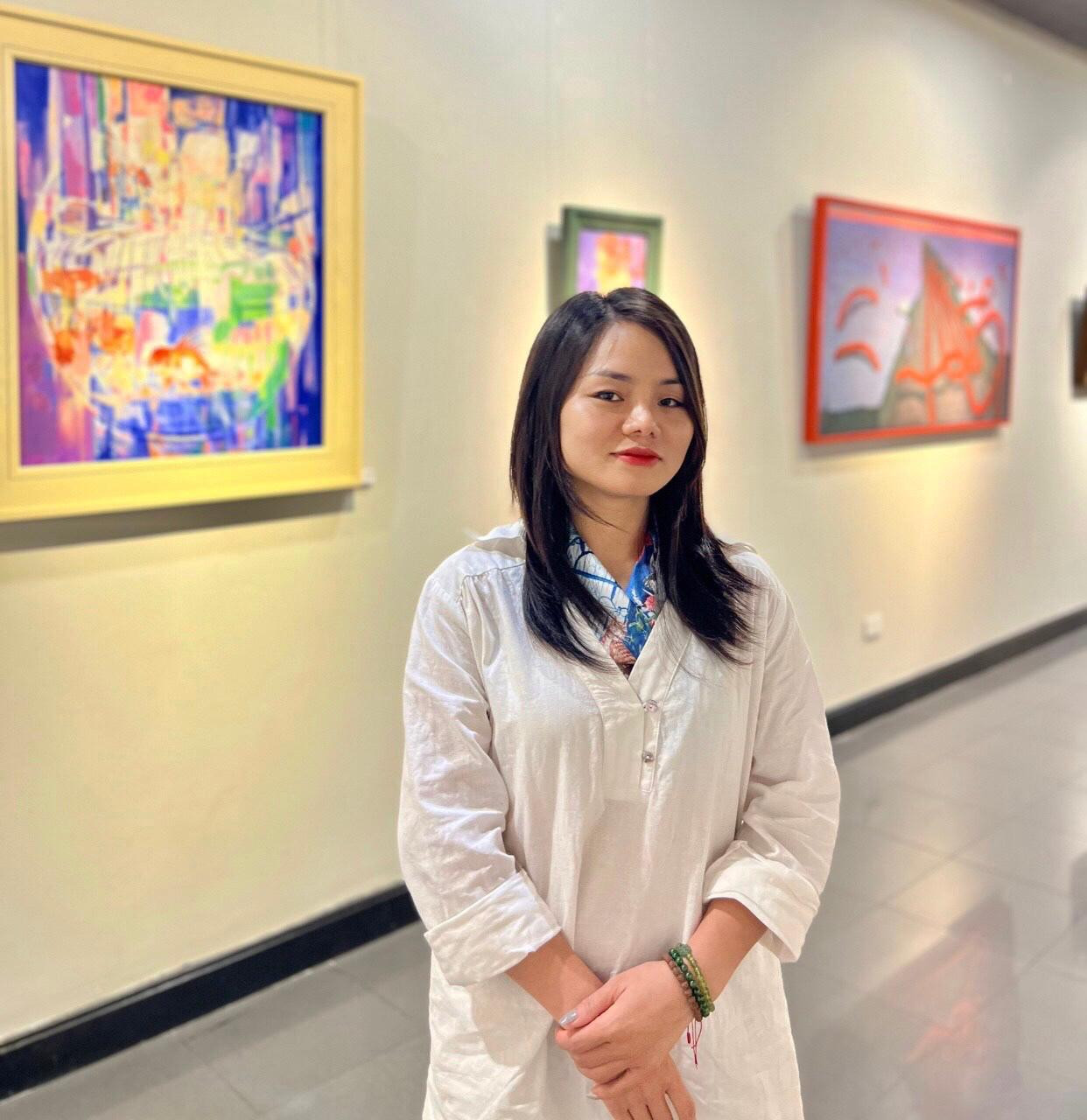 Tạo đà cho họa sĩ trẻ cất cánh | Báo Giáo dục và Thời đại Online