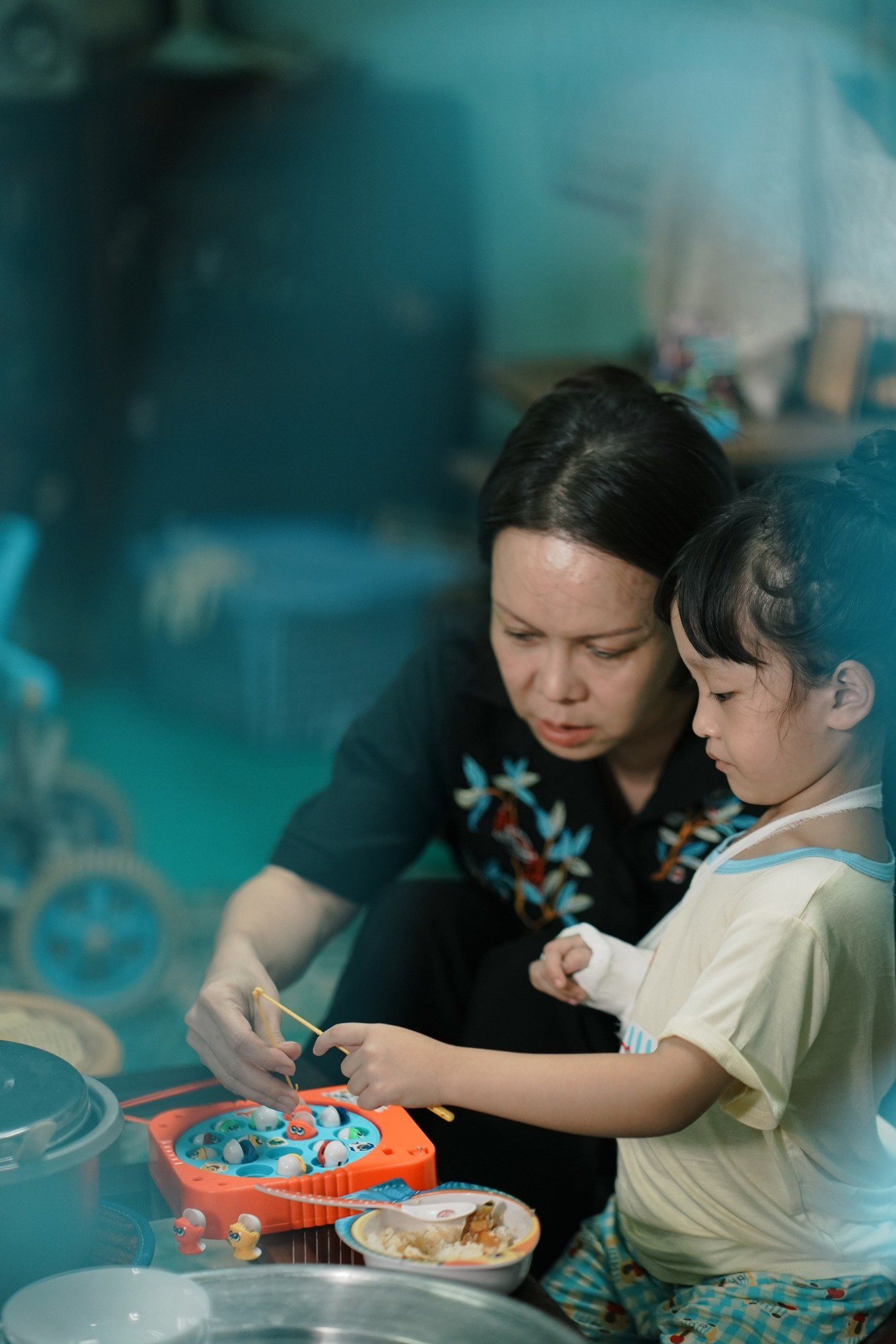 Phim 'Cục vàng của ngoại': Chinh phục khán giả | Báo Giáo dục và Thời ...