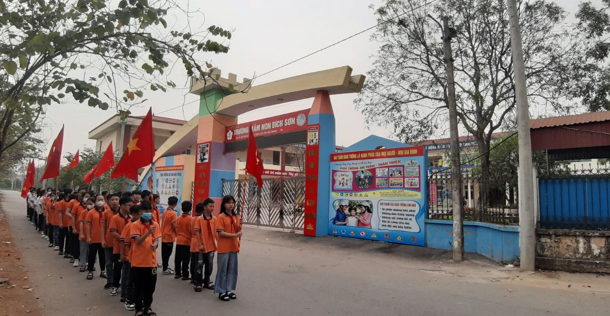 Bỏ phiếu lấy ý kiến về đề án thành lập thị xã Việt Yên | Báo Giáo dục ...