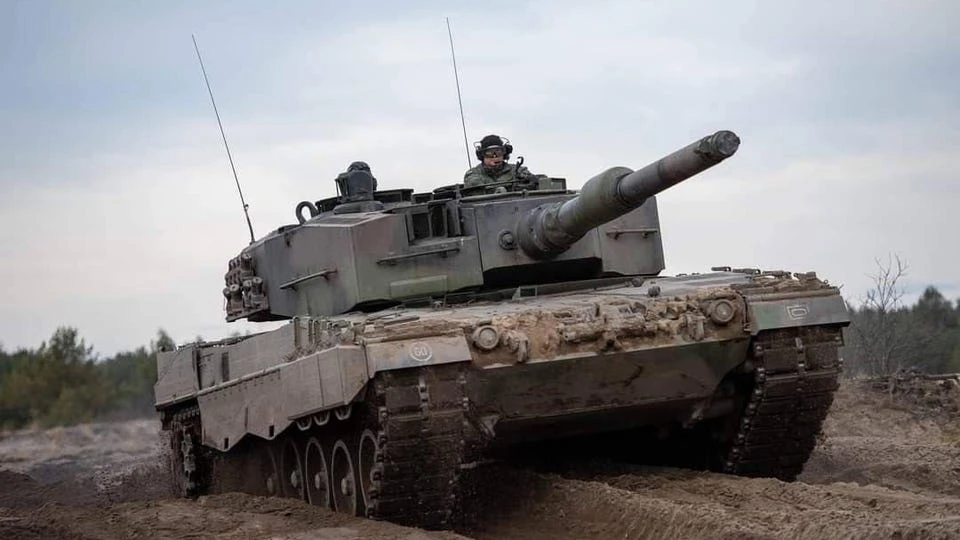 Xe tăng Leopard 2A4 có phải là đối thủ xứng tầm của bộ binh Nga | Báo ...