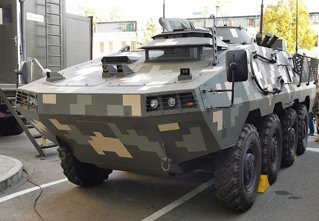 Ukraine tung thiết giáp BTR-60XM Khorunzhiy ra trận | Báo Giáo dục và ...