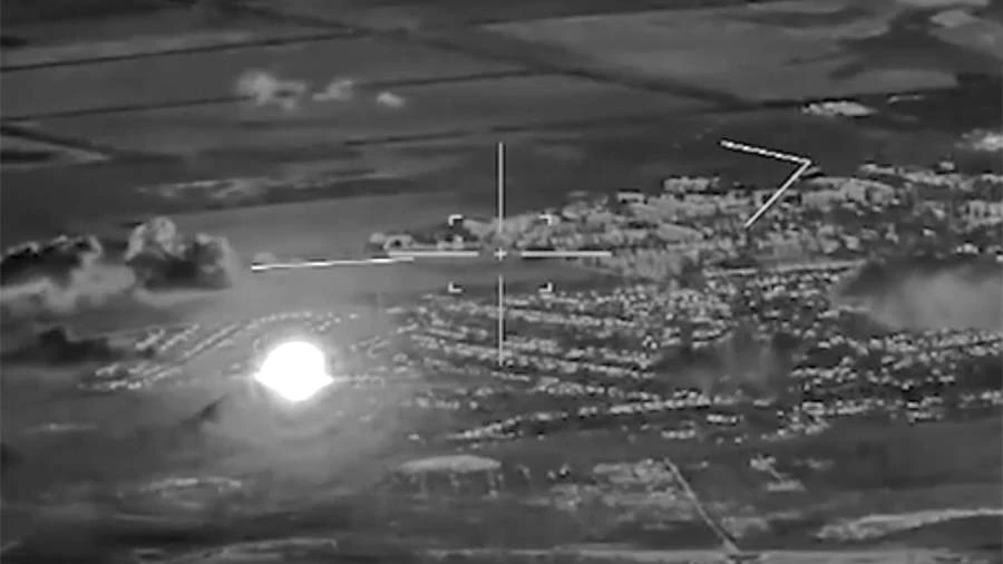 Clip ‘sát thủ’ UAV Pacer phá tan kho đạn | Báo Giáo dục và Thời đại Online