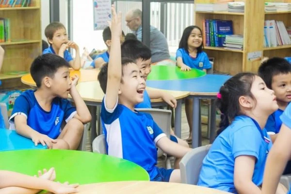 Trường Liên cấp SenTia giúp học sinh vượt qua thách thức thế kỷ 21 ...