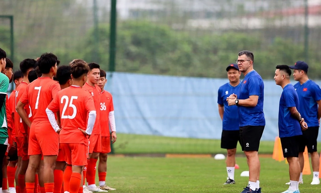 Thống kê bất ngờ về U17 Việt Nam ở U17 châu Á 2025 | Báo Giáo dục và Thời đại Online