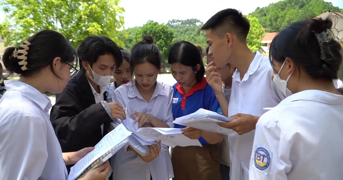 Tỷ lệ đỗ tốt nghiệp THPT tỉnh Lào Cai đạt 99,5% | Báo Giáo dục và Thời ...