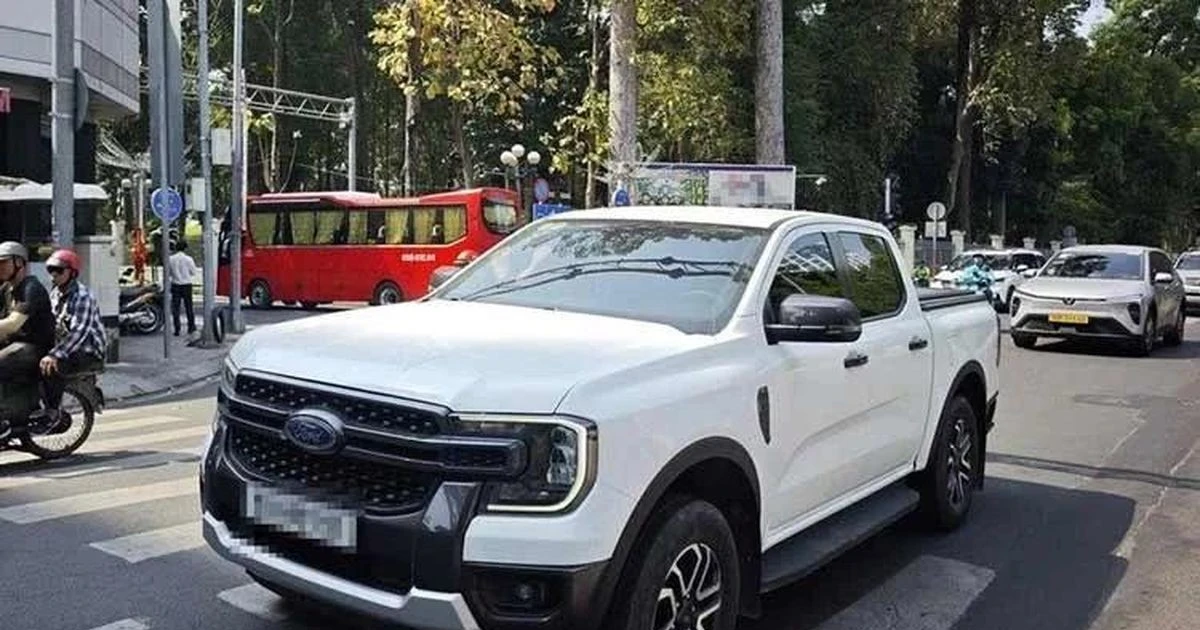 Xe bán tải chính thức được lưu hành như ô tô con