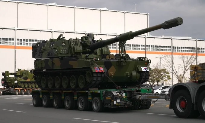 Tăng cường quốc phòng với pháo K9 và xe K10 - Điểm nhấn quân sự | Báo Giáo dục và Thời đại Online