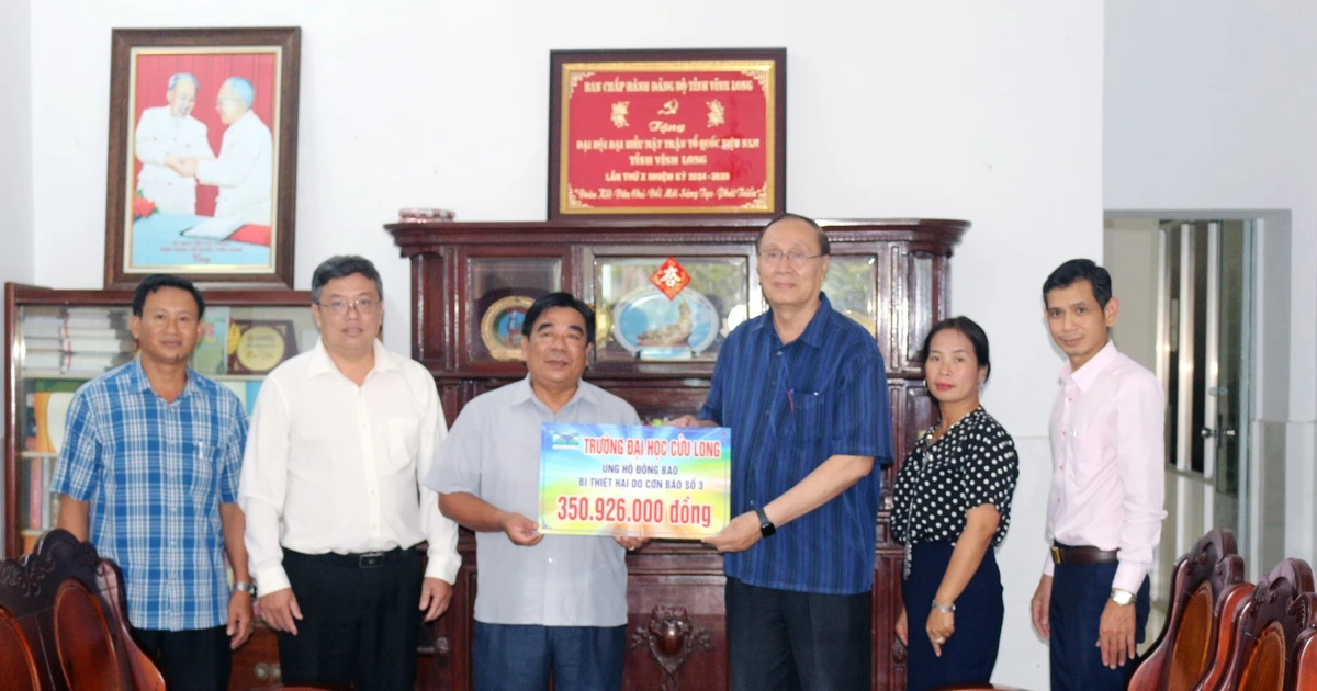 Trường ĐH Cửu Long trao gần 351 triệu đồng ủng hộ đồng bào miền Bắc ...