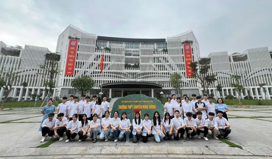 Học sinh Phú Thọ tham dự Cuộc thi Vô địch Tin học văn phòng MOSWC ...