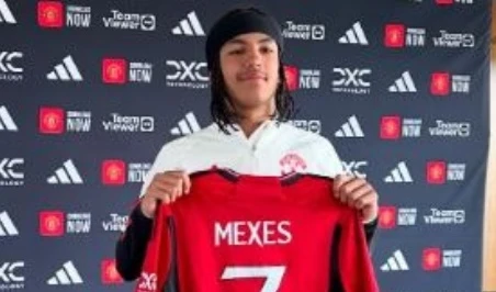 Man United chiêu mộ thành công thần đồng 14 tuổi | Báo Giáo dục và Thời ...